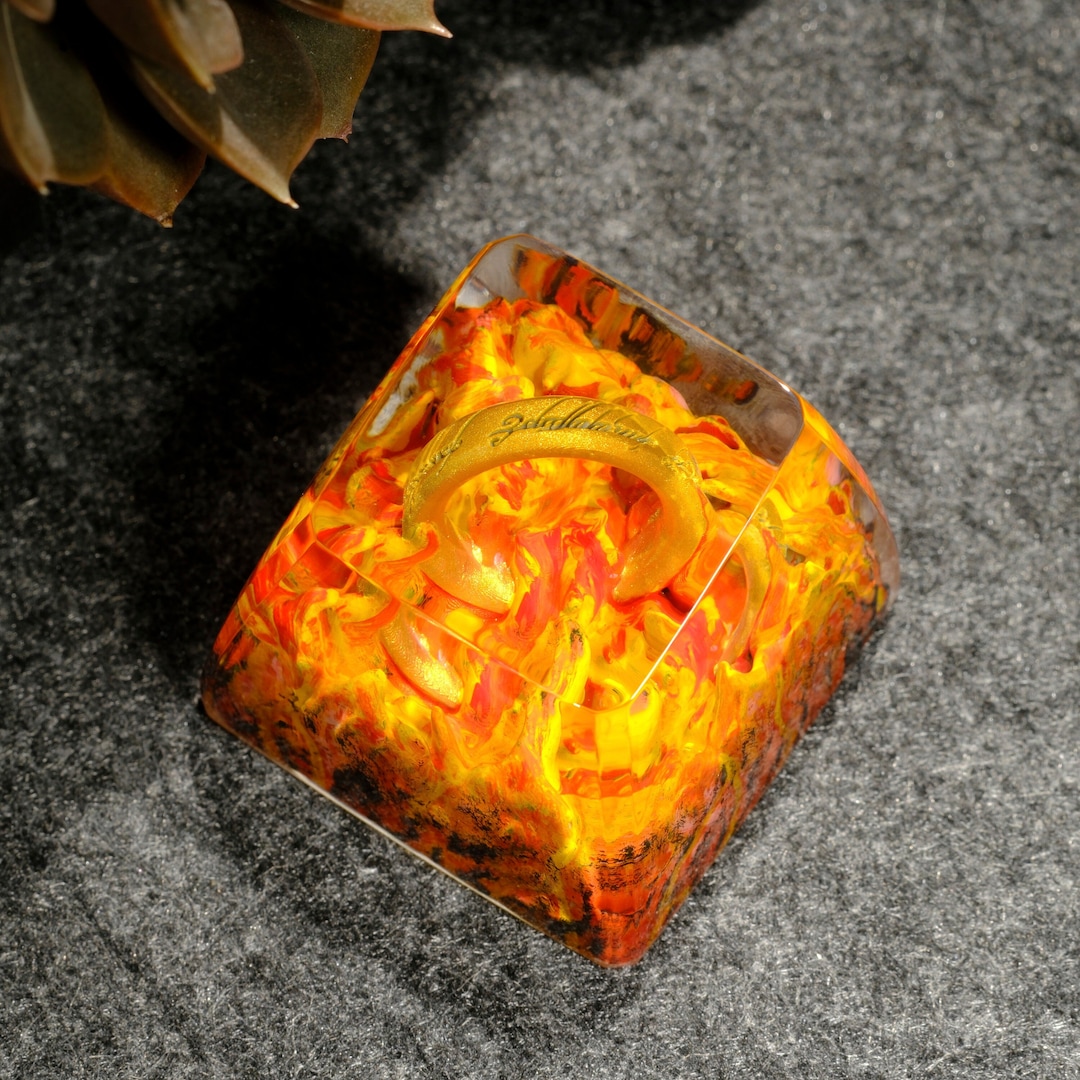 Custom Keycap Artisan, Custom Diorama for Art Deco, Dragon Resin for ...