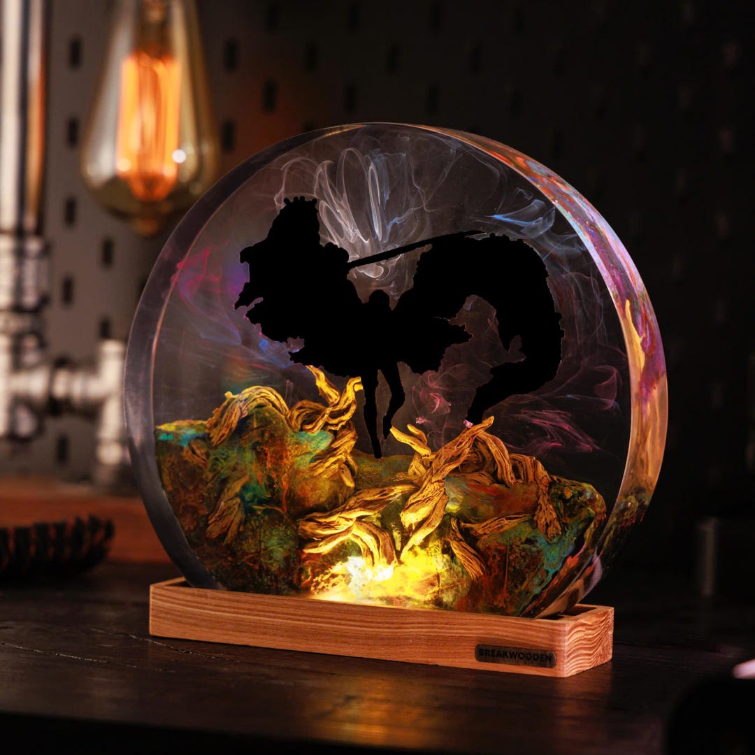 El.den Ri.ng Resin Lamp, Ma.le.nia Boss Epoxy Lamp, Custom Night Light ...