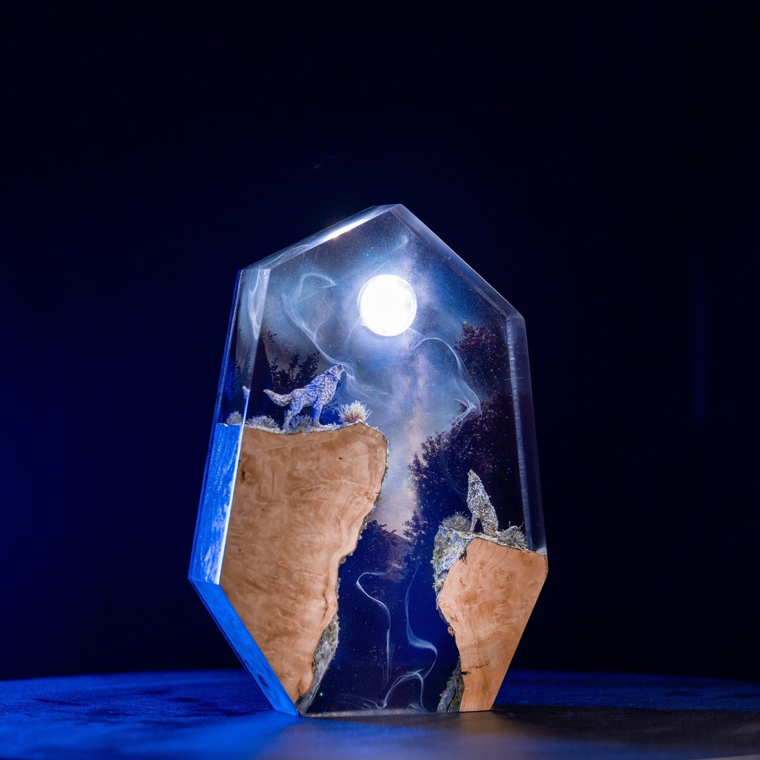 WOLVES in PINE FOREST Epoxy Lamp Custom Epoxy Resin Lamp Resin Night ...