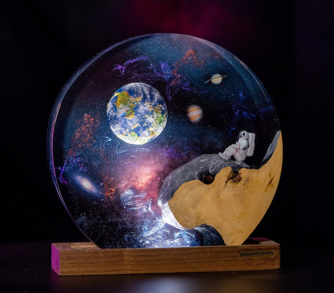 INTERSTELLAR EPOXY LAMP, Space Galaxy Resin and Wood Night Light ...