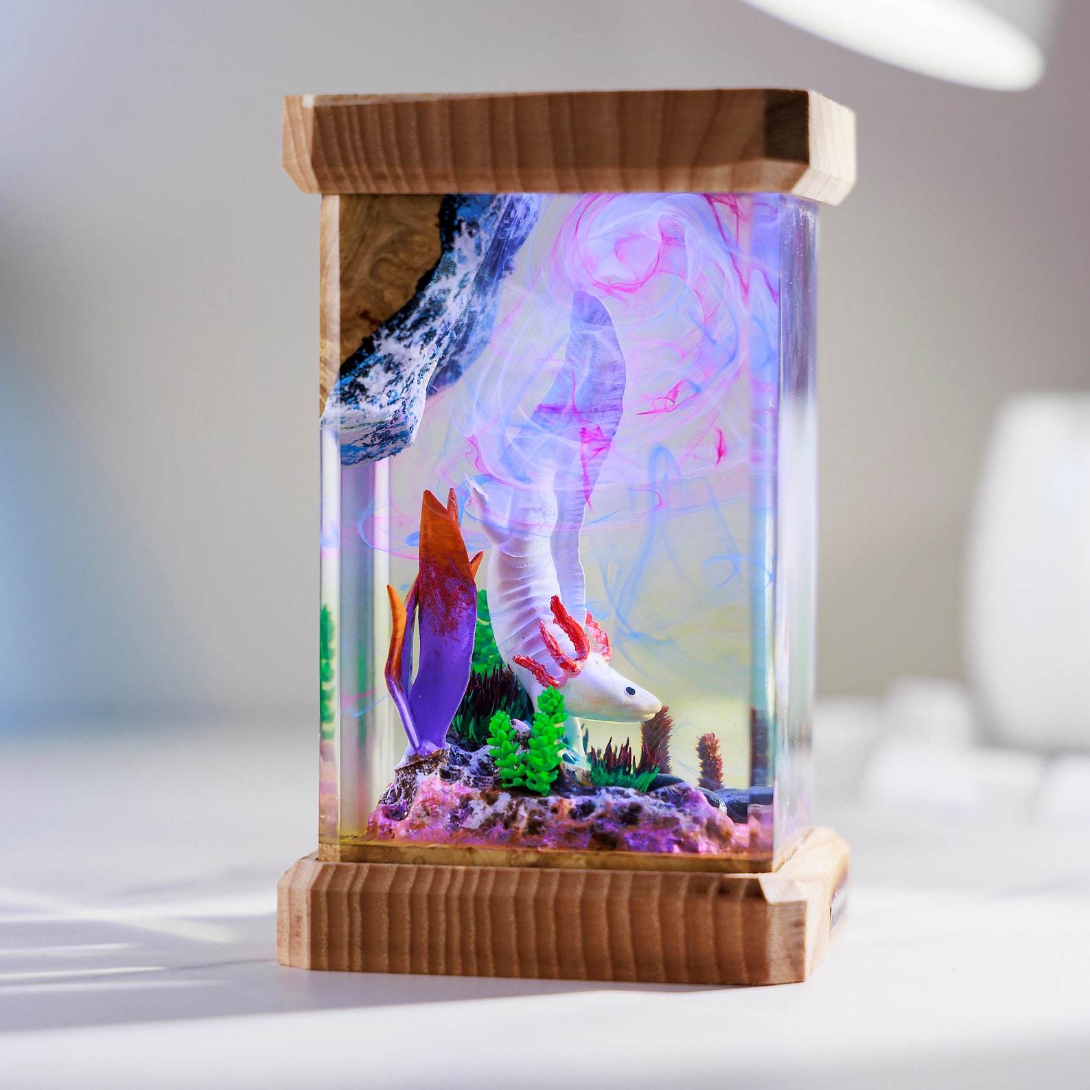 Axolotl Resin Lamp, Custom Axolotl Epoxy Lamp, Custom Animal Resin ...