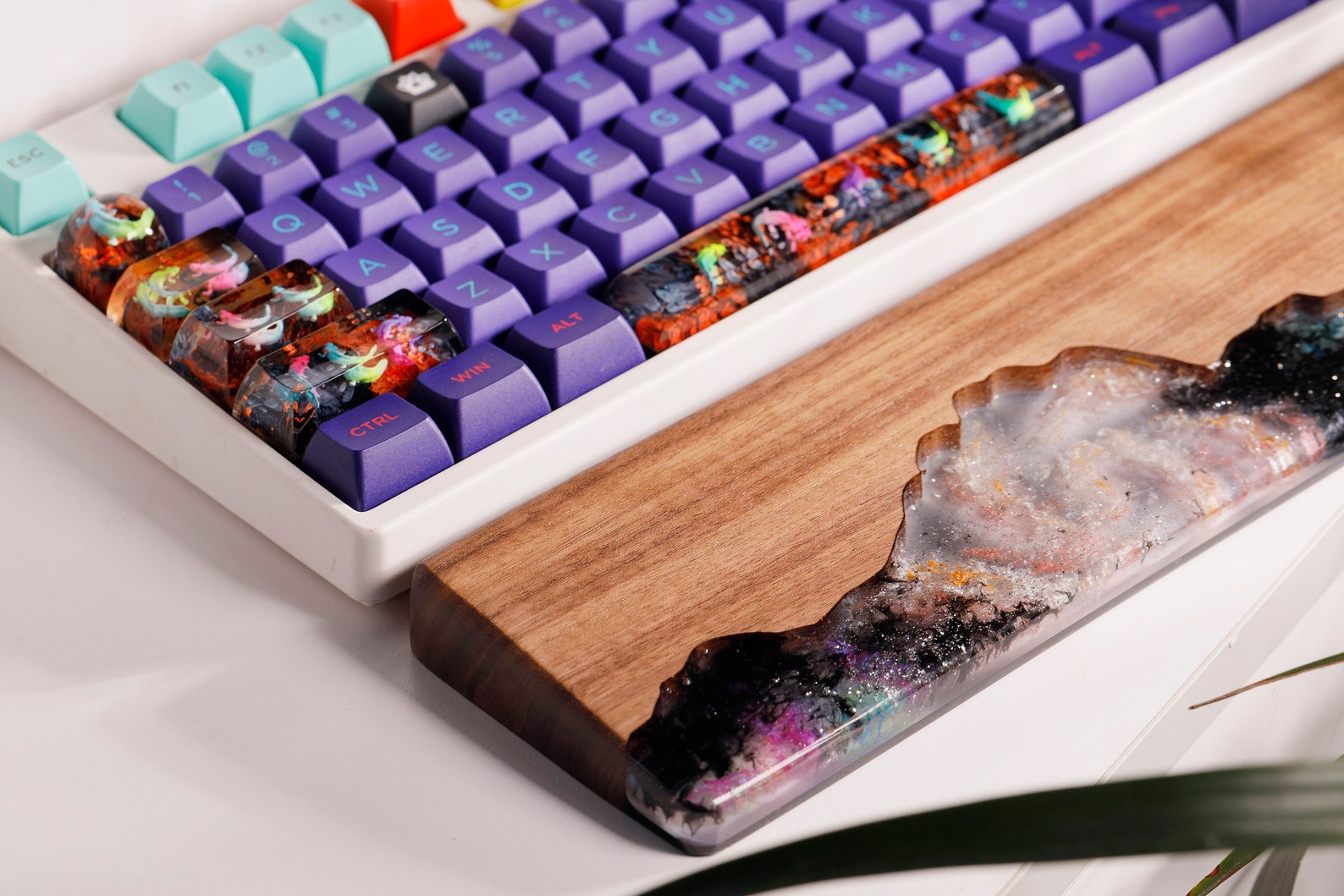 Axolotl Artisan Custom Keycaps, Cherry MX Keycaps Cute ESC Keycap ...