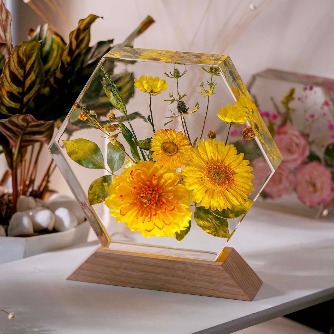 SUNFLOWERS Resin Lamp, Custom Flower Night Light, Rose Epoxy Resin Lamp ...