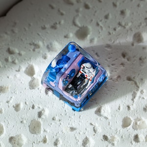 ASTRONAUT on Space Ship Artisan Keycap, Astronaut Custom Keycaps ...