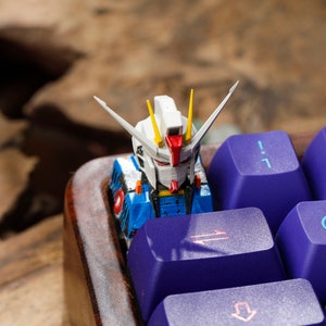 GUNDAM Head Artisan Keycap, Custom Keycap, Keycaps Resin, Keycap ...