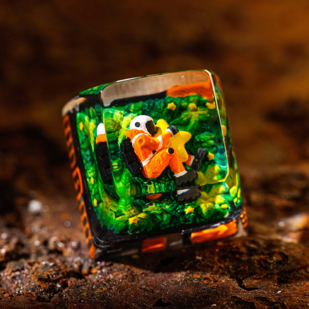 ASTRONAUT Artisan Keycap, Astronaut Custom Keycaps, Galaxy Spacebar ...
