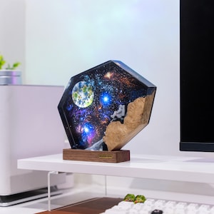 INTERSTELLAR EPOXY LAMP, Space Galaxy Resin and Wood Night Light ...
