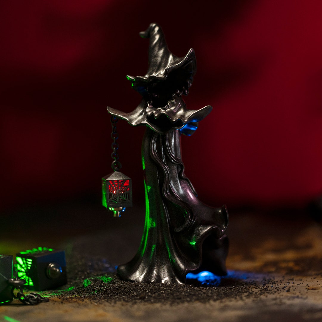 Witch Lantern Resin Lamp, Ghost Lantern Night Light, Realistic Statue ...