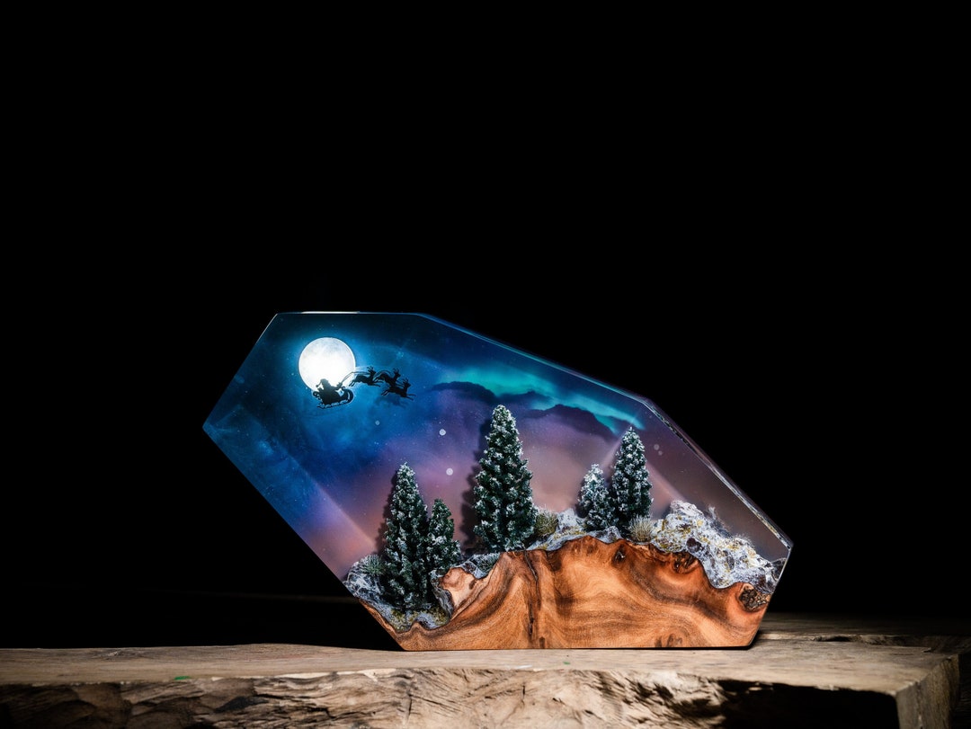 PINE FOREST Epoxy Lamp, Custom Epoxy Resin Lamp, Resin and Wood Night ...