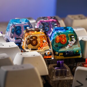 ASTRONAUT on Space Ship Artisan Keycap, Astronaut Custom Keycaps ...