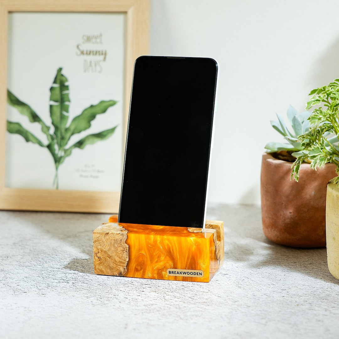 Custom Phone Stand, Wooden and Resin Phone Stand, Personalized Cell ...