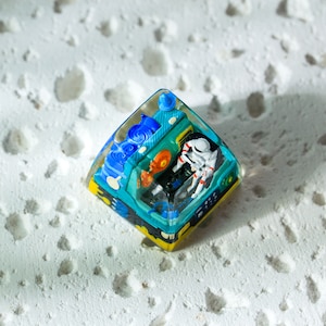 ASTRONAUT on Space Ship Artisan Keycap, Astronaut Custom Keycaps ...
