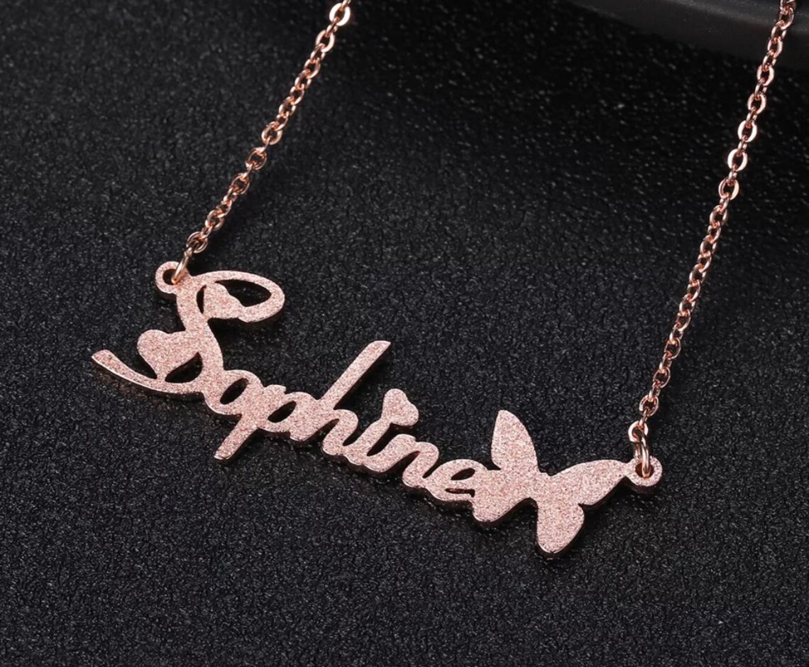 Playful Butterfly Name Necklace - Etsy