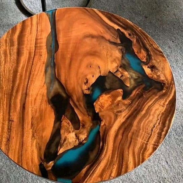 Live Edge Round Dining Table - Etsy