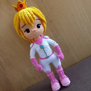 AMIGURUMI PATTERN Princess Peach Crochet Patterns Super Mario ...