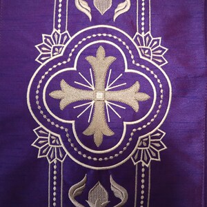 CROSS ORDINARY TIMES Themed Chasuble and Stole Set - Etsy