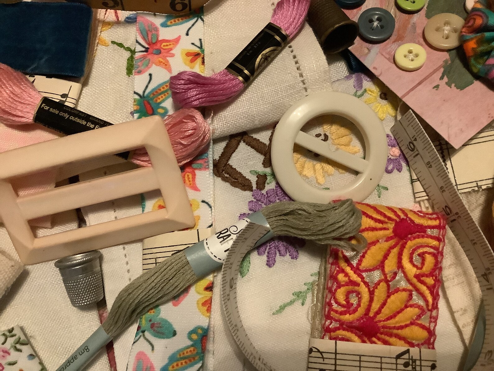 Vintage Haberdashery/needlework Bundles. Great Selection of Vintage ...