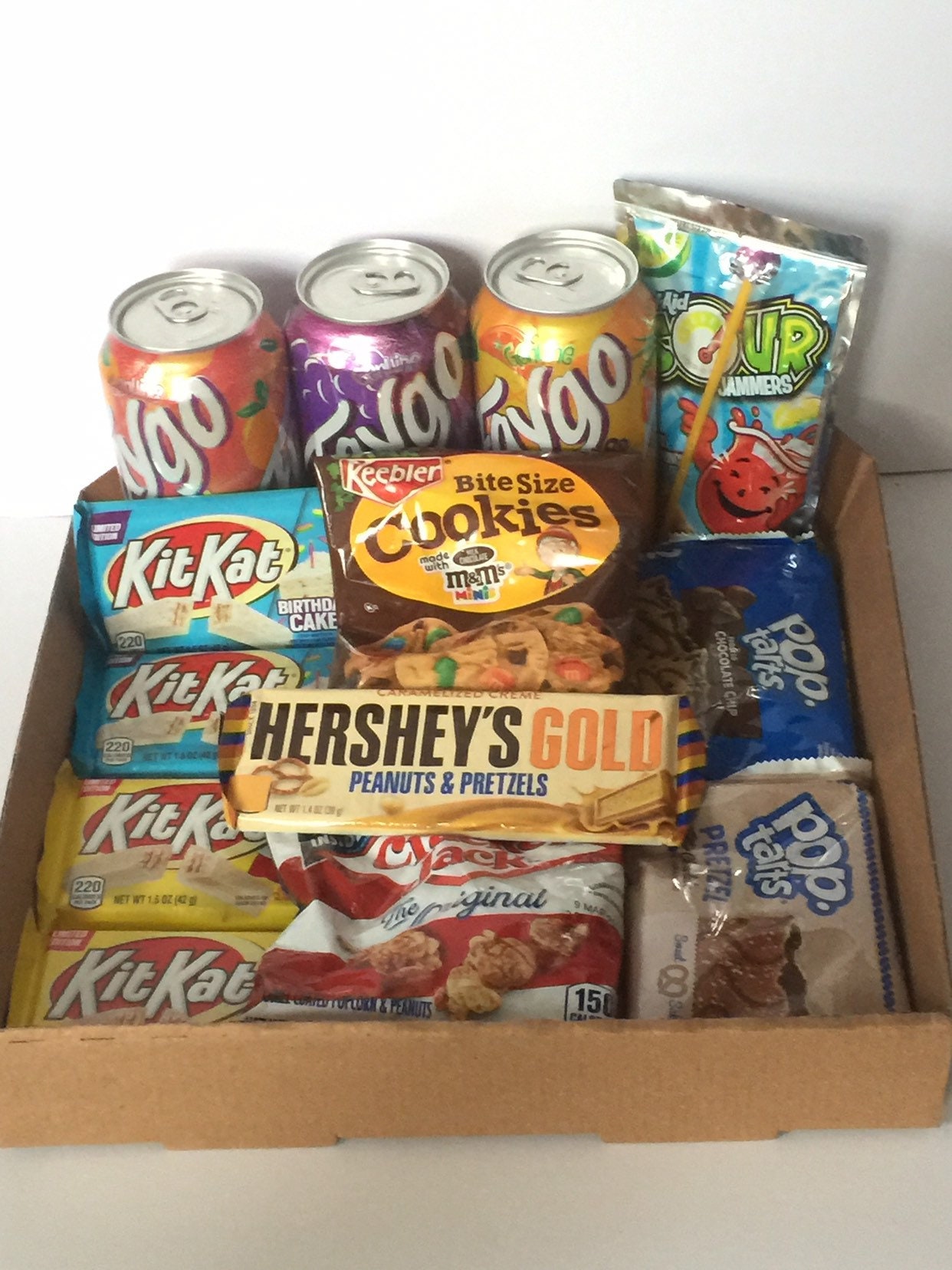 Kit Kat Hershey Faygo Drjnks American Snack Box Gift Box American ...