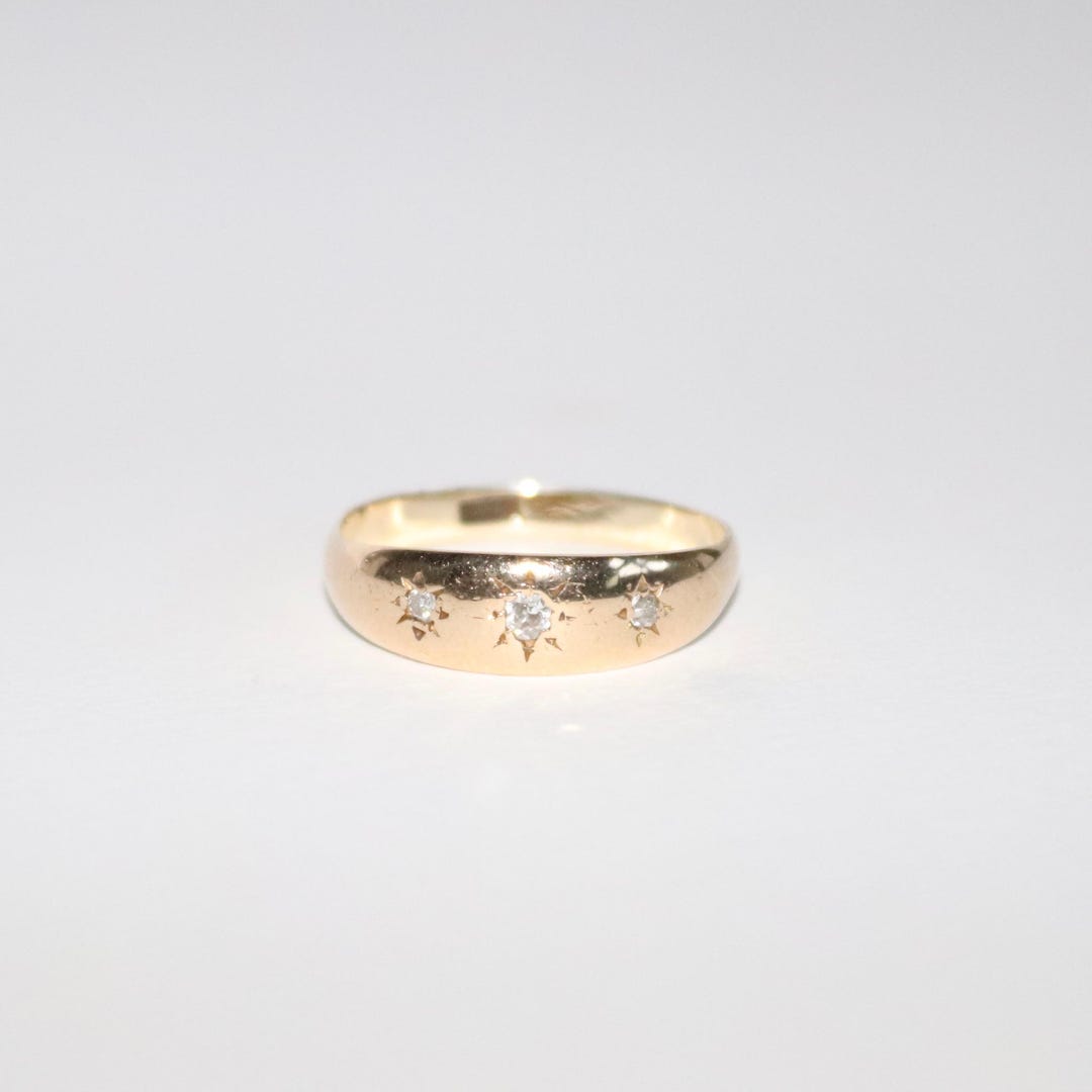 18ct Yellow Gold Gypsy Star Set Bombe Ring - Etsy