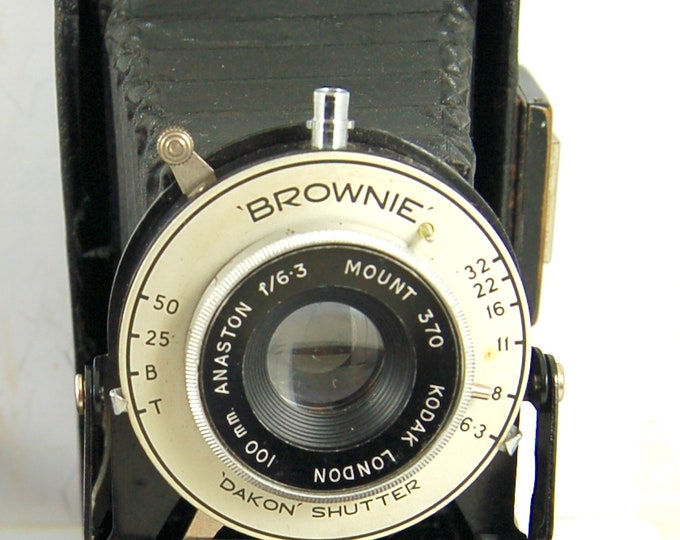 Kodak Brownie Folding Vintage Camera Circa 1930s - Fully Working ...