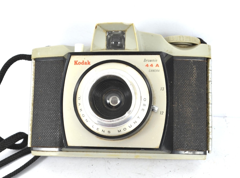 Kodak Brownie 44A Working 1960s Vintage Camera With Original Kodak ...