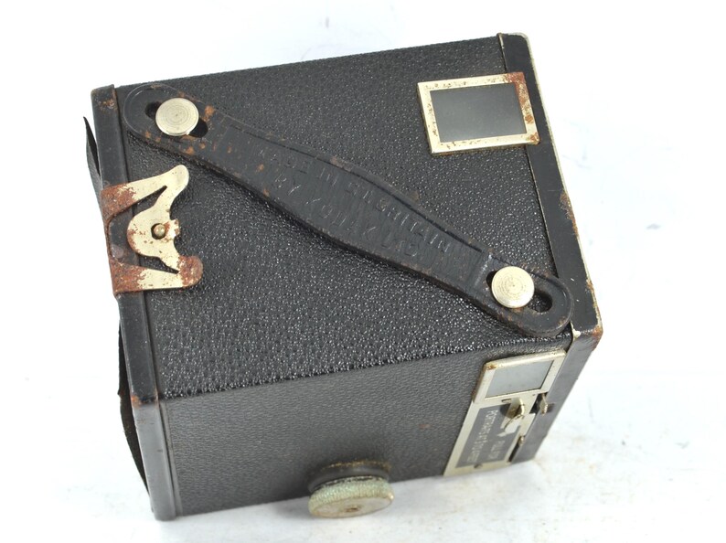 Kodak Brownie Six-20 Vintage Box Camera Circa 1930s - Fully Working ...