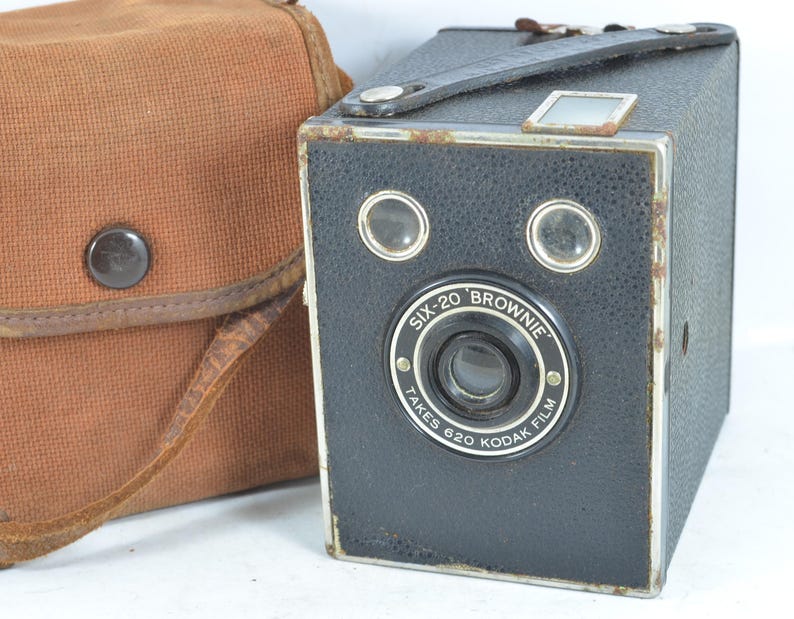 Kodak Brownie Six-20 Vintage Box Camera Circa 1930s - Fully Working ...