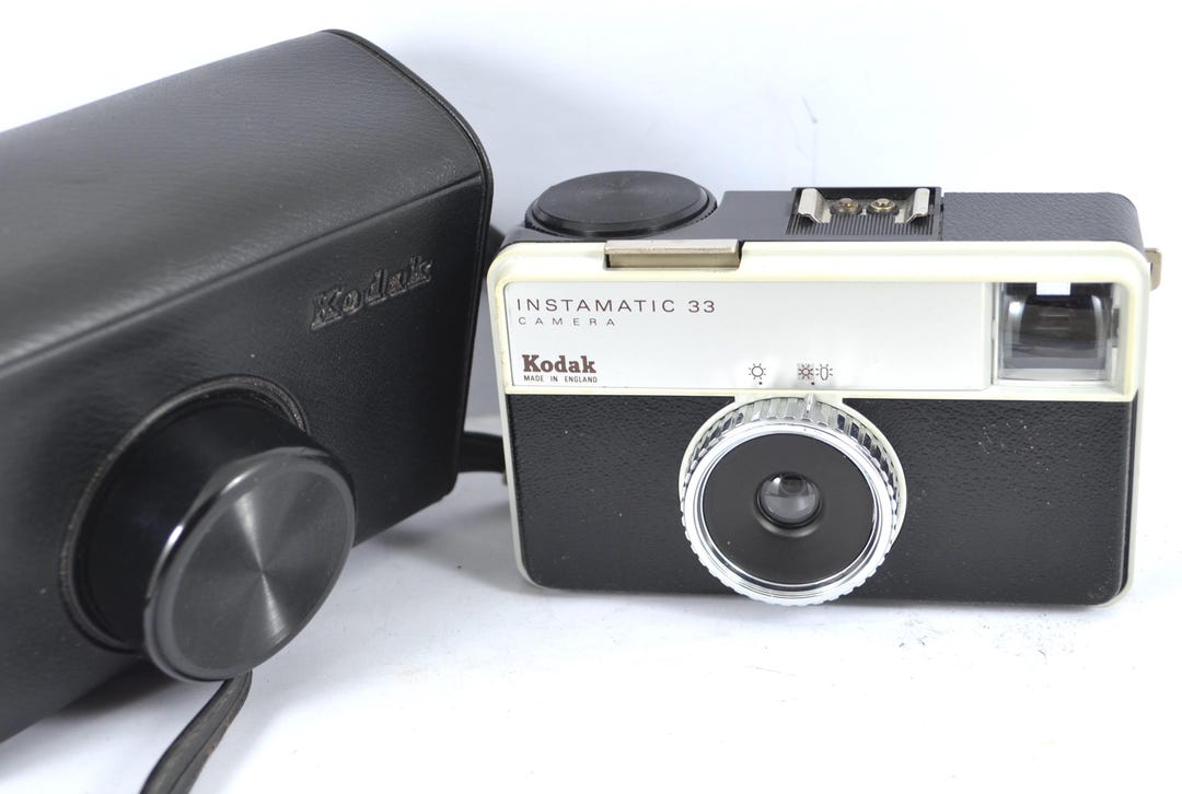 Kodak Instamatic 33 Vintage Camera - Working Antique Camera Circa 1960s ...