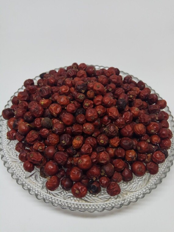 Red Juniper berries Fruits bay Dried handpicked cuisine & kitchen ...