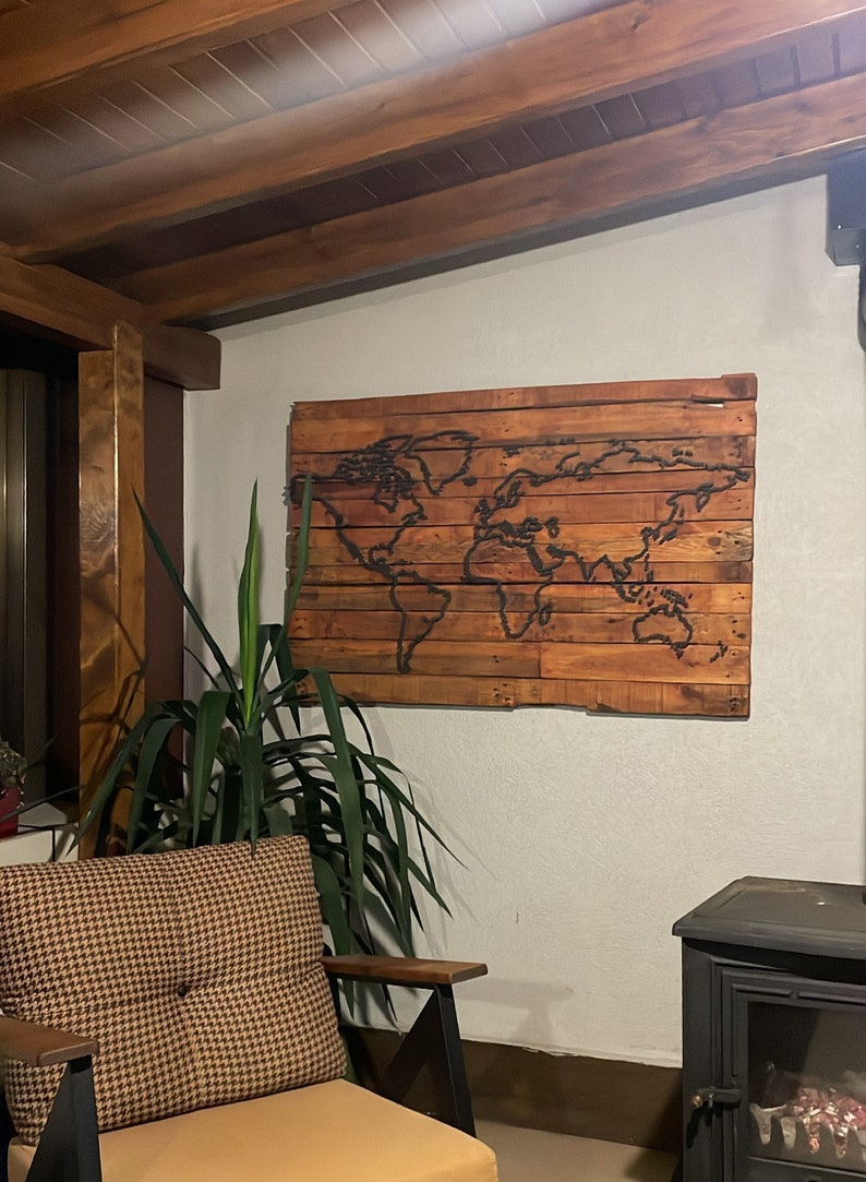 Wooden Pallet World Map | Industrial Nail Art | Handmade Wall Decor - Etsy
