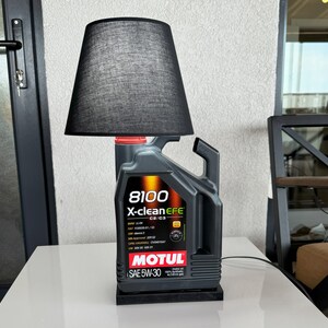 Motor Oil Bottle Lamp / Real Car Engine Parts / Upcycling / Handmade ...