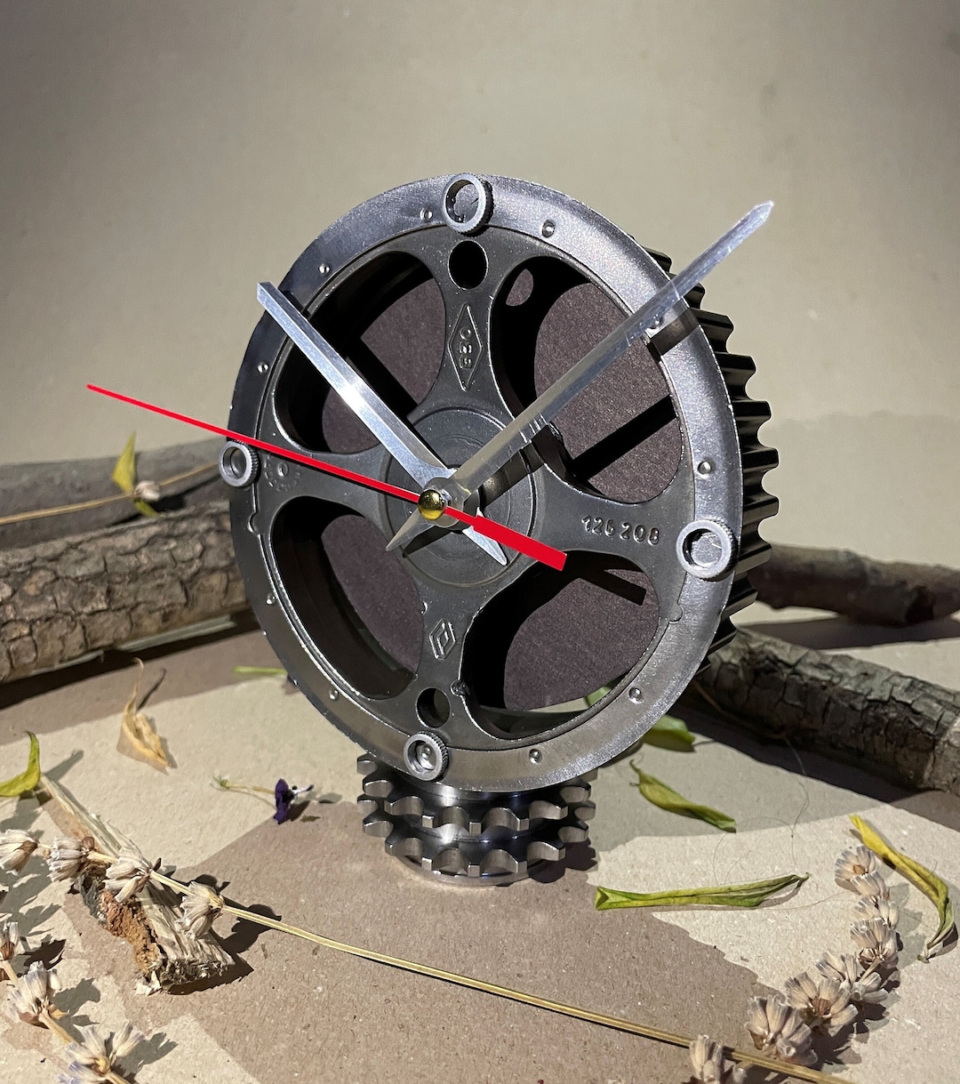 Timing Belt Gear Table Clock / Real Car Engine Parts / Special ...