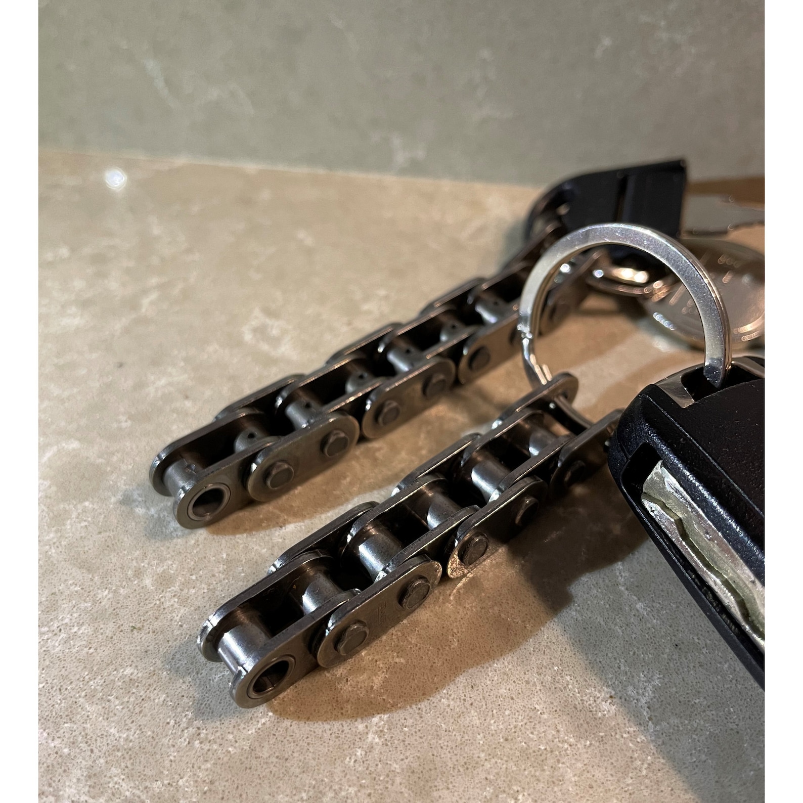 Eccentric Chain Keychain / Chain Key Holder / Real Car Engine Parts - Etsy