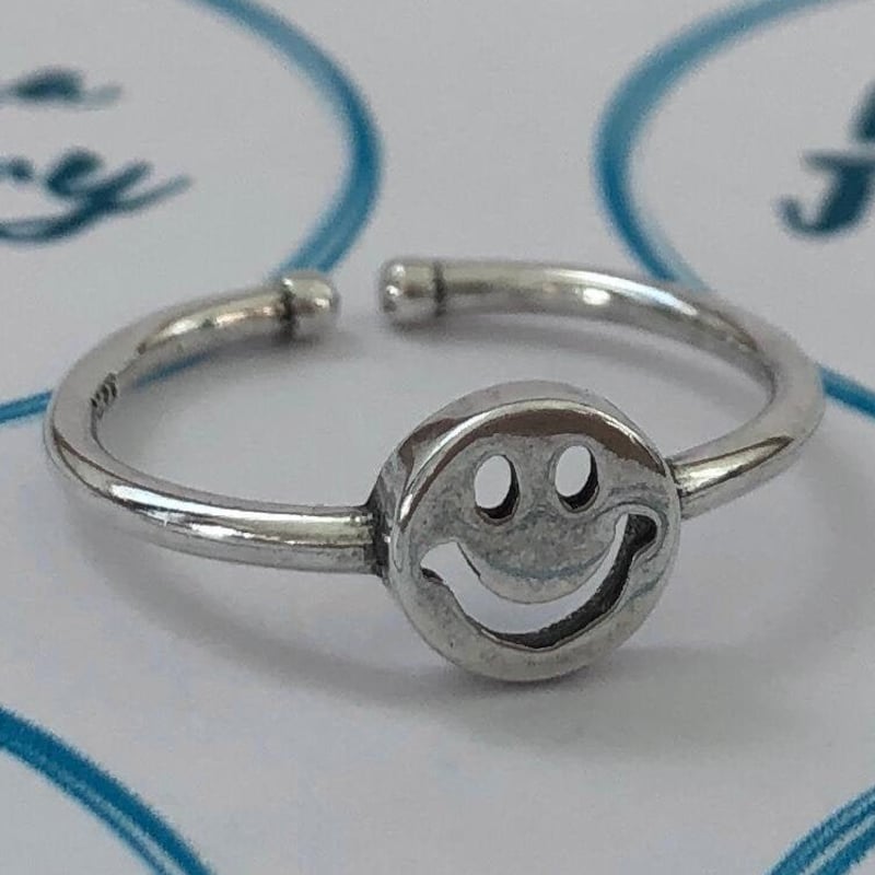 Smiley Face Ring - Etsy