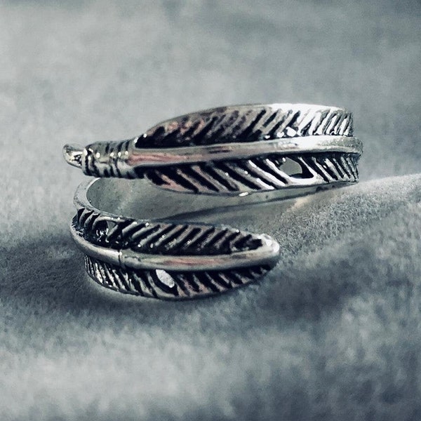 Feather Ring - Etsy