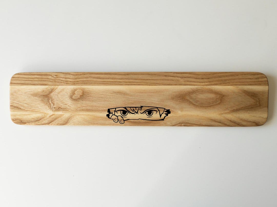 Wooden Anime Wrist Rest Custom Keyboard Rest Wood Desk Organizer Anime ...
