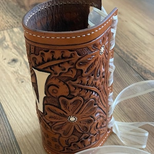 Wedding Bouquet Wrap / Leather Flower Wrap / Custom Wedding Bouquet ...