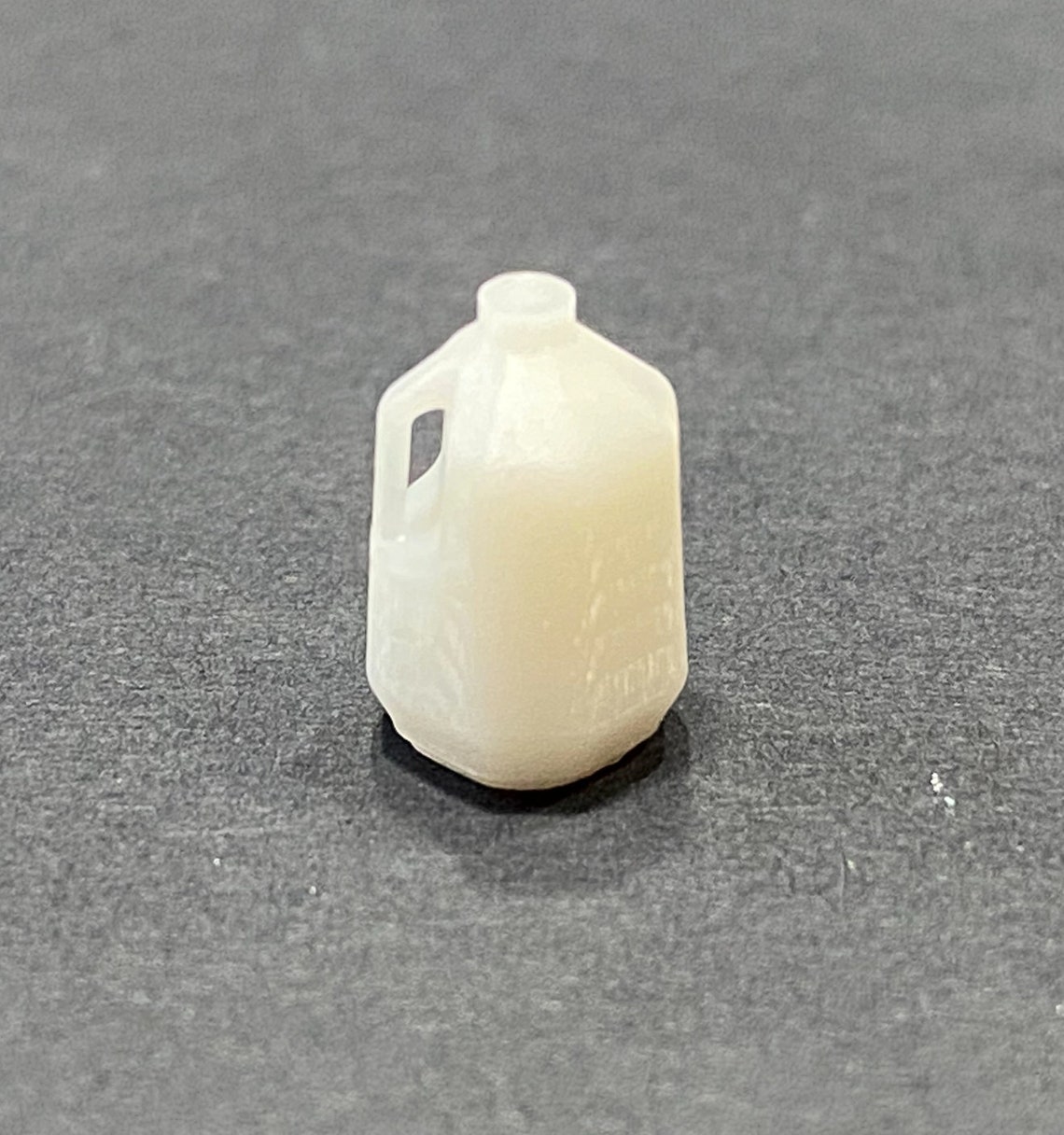1:24 Scale Gallon Milk Jugs Kit Set of 3 Dollhouse Miniature - Etsy