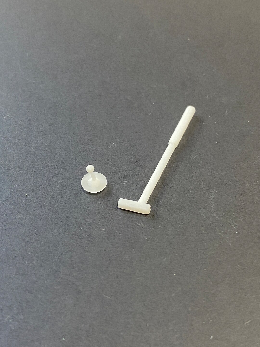 1:24 Scale Golf Putter and Ball Kit Dollhouse Miniature G - Etsy