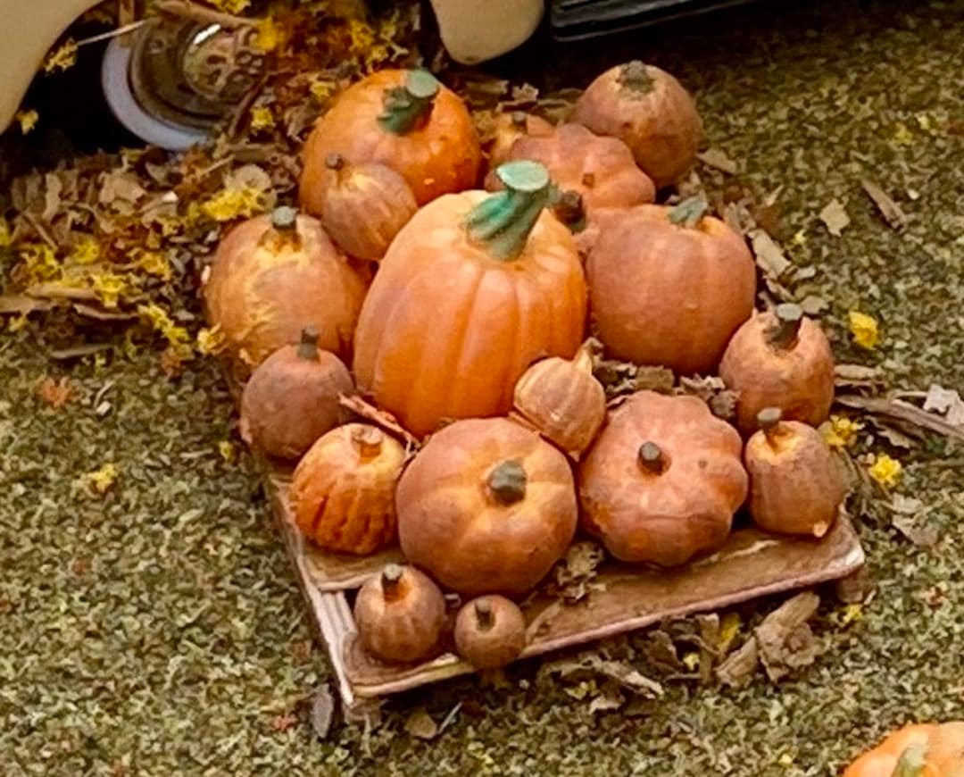 1:48 Scale Pallet of Pumpkins Kit * Dollhouse Miniature * O Gauge * 3D ...