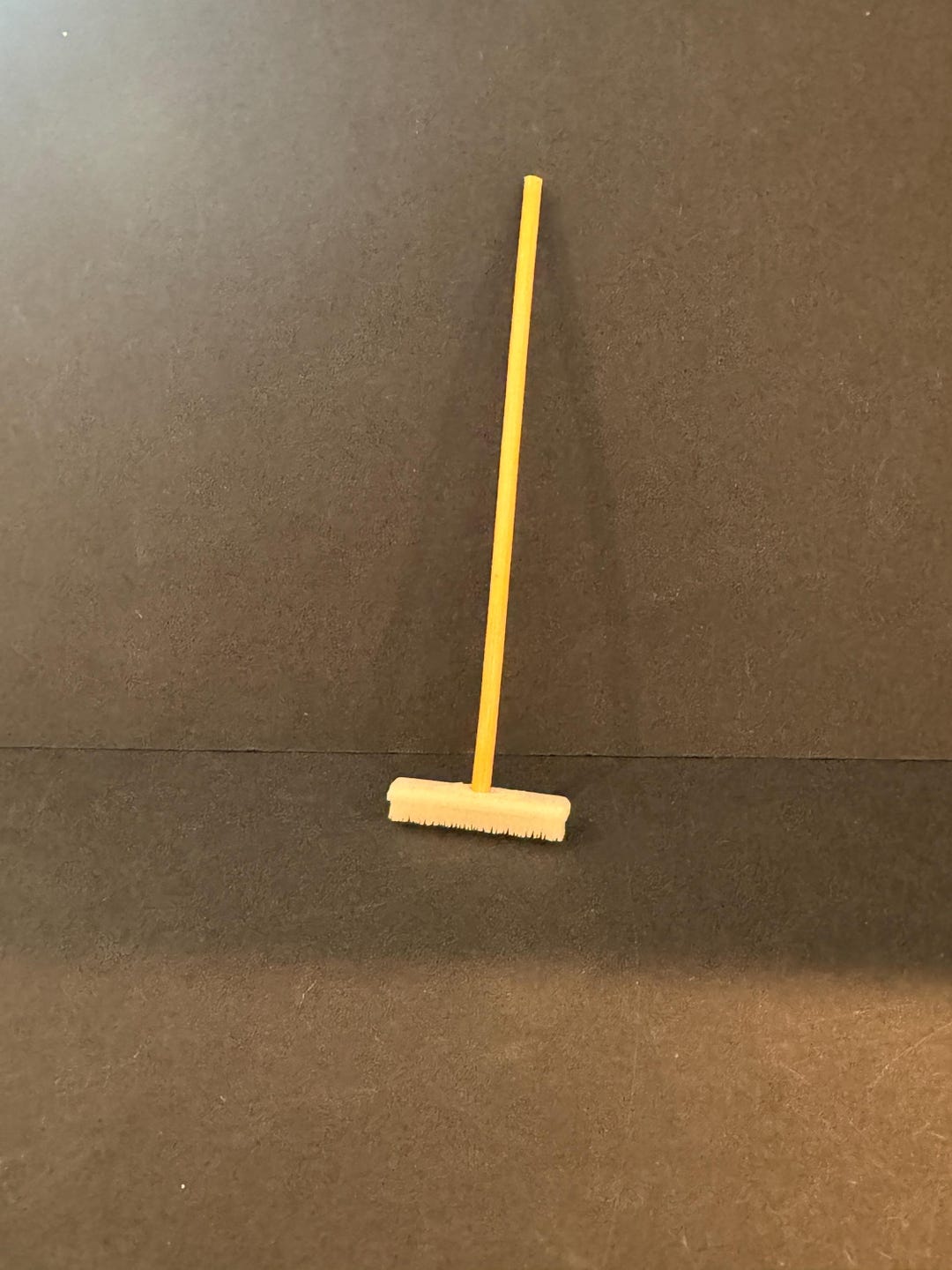 1:24 Scale Garage Broom Kit * Dollhouse Miniature * G Gauge * 3D ...