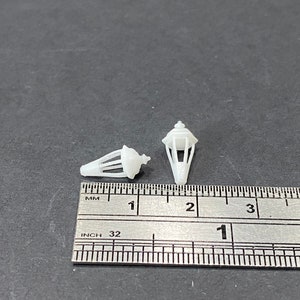 1:24 Scale Fence Post Lanterns (2) Kit *dollhouse Miniature * G Gauge ...