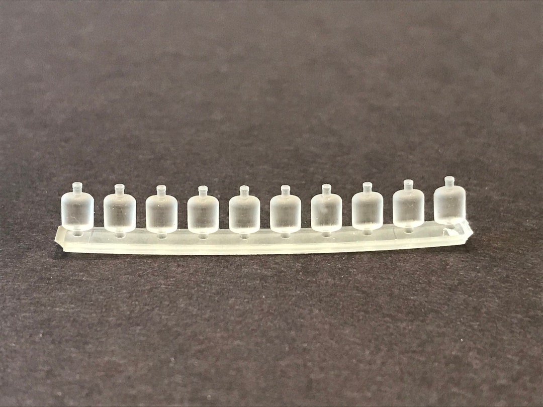 1:48 Scale Short Bullet Bottles 10 Whiskey Kit Dollhouse Miniature O ...