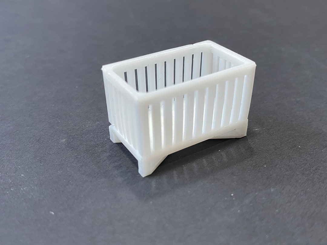 1:144 Scale Crib W/ X Bottom Kit * Dollhouse Miniature * N Scale ...