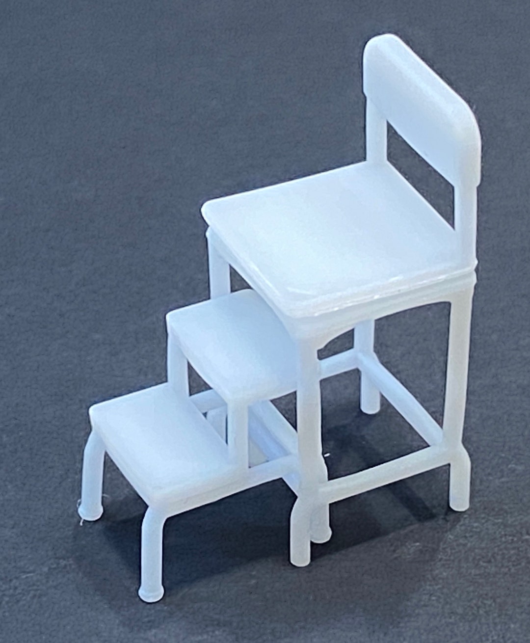 1:24 Scale Retro Counter Chair/step Stool Kit * Dollhouse Miniature * G ...