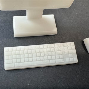 1:48 Scale Desktop Computer - Modern Kit * Dollhouse Miniature * O ...