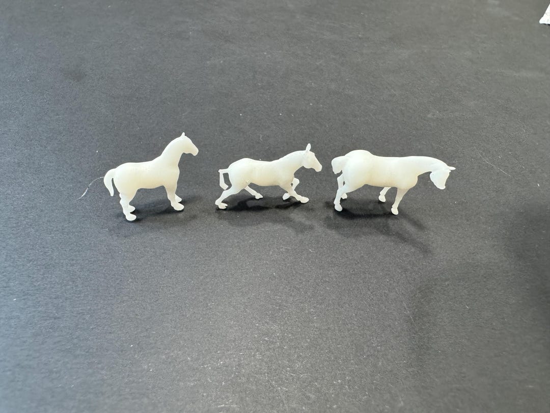 1:144 Scale Horses (4) Kit * Dollhouse Miniature * N Gauge * 3D Printed ...