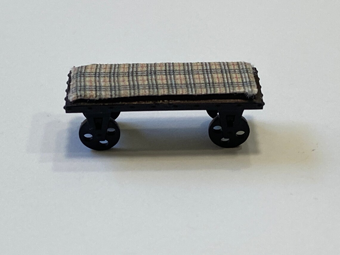 1:48 Scale Bench With Wheels Kit Dollhouse Miniature O | Etsy