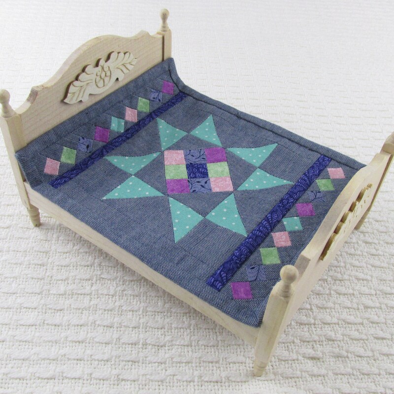 Doll House Quilt - Etsy
