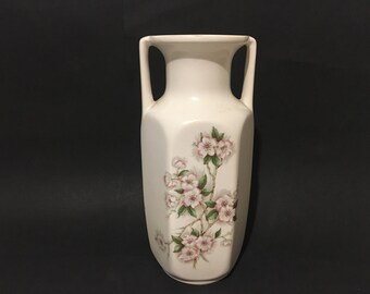 Hull Pottery Vase - Etsy UK